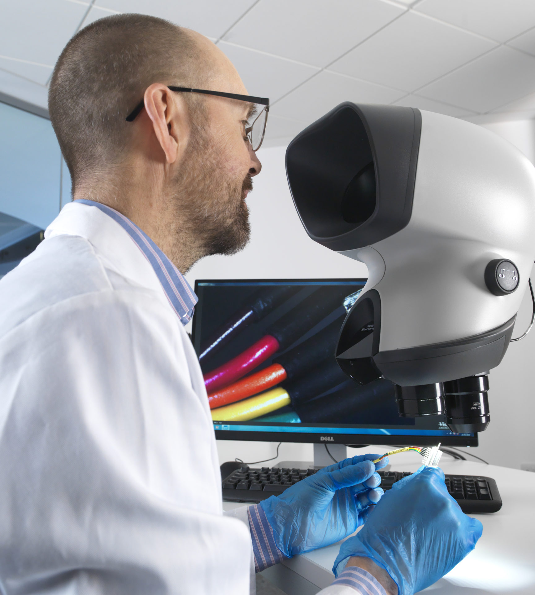 MANTIS COMPACT STEREO MICROSCOPE - Solder Connection