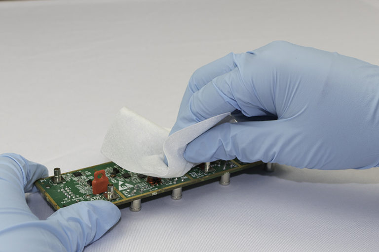 MCC-W66 GENERAL PURPOSE ELECTRONICS DRY WIPES - Solder Connection